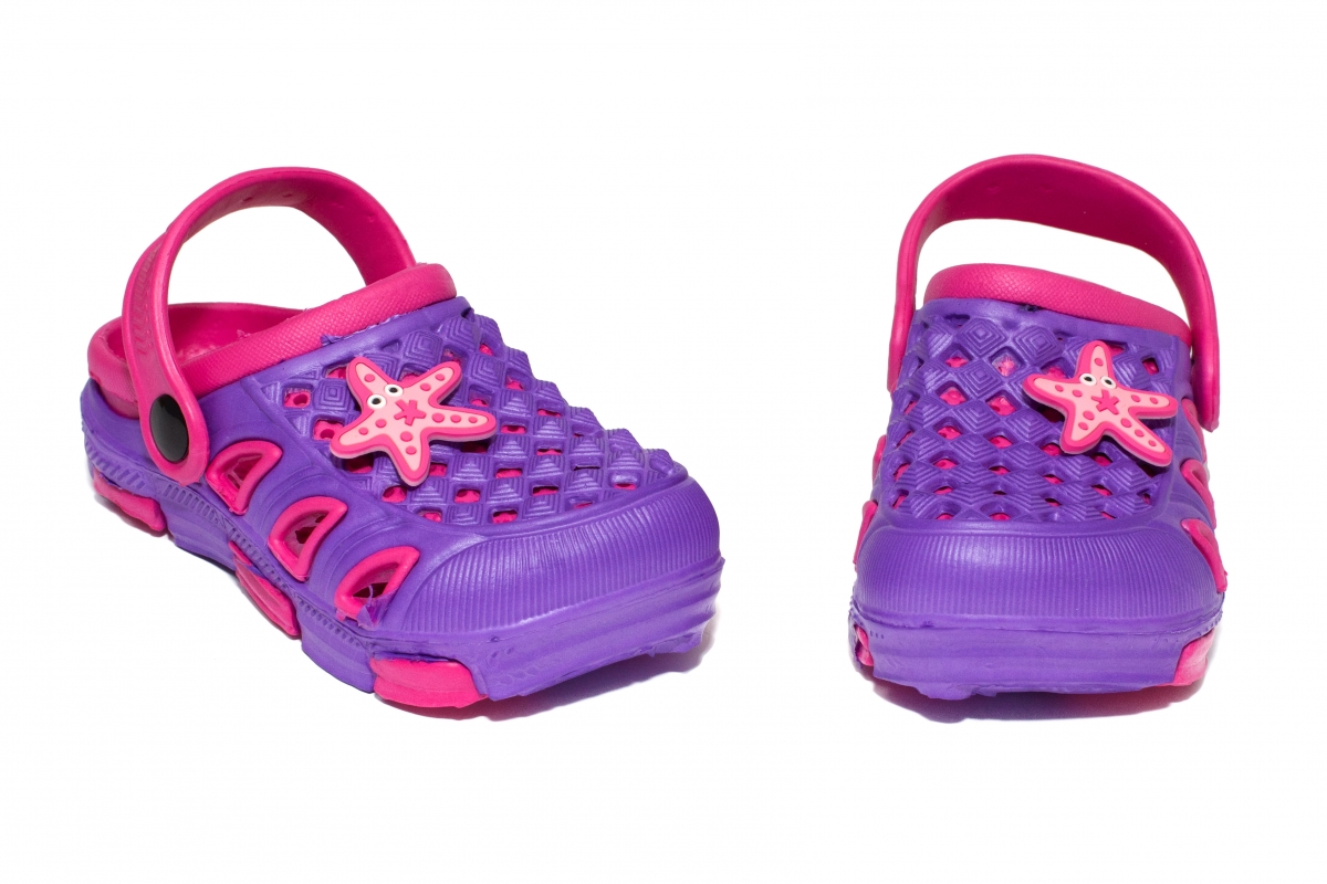 Papuci fete de plaja crocs 5668 lila fuxia 18-35. Incaltaminte din ...